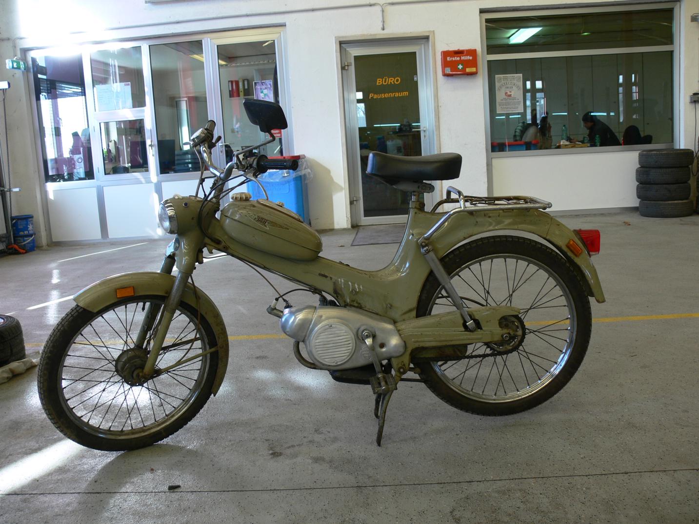 PUCH Moped MS 50 (2) -1433×1075 – Puch Partie Pfaffstaetten